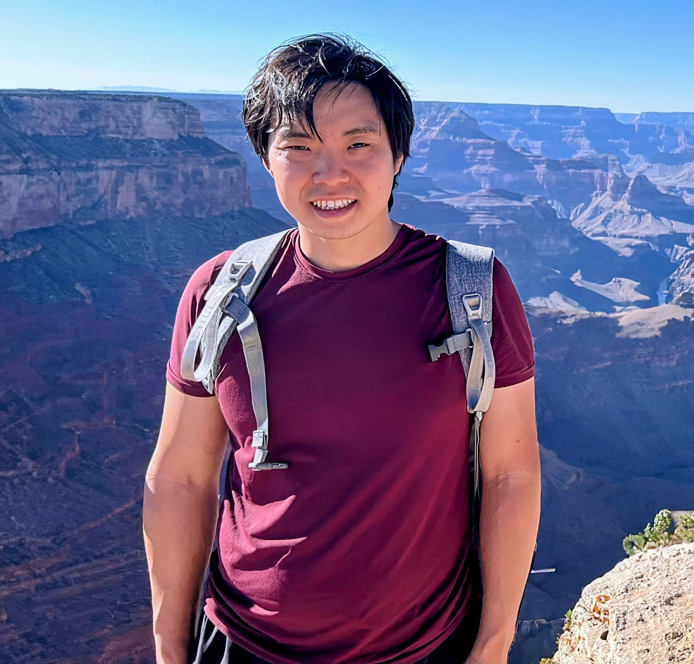 HMAGIC: Head Movement and Gaze Input Cascaded Pointing